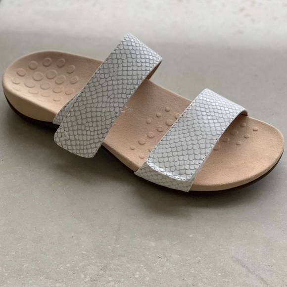 Vionic | Shoes | New Vionic Rest Randi Slide In White Lizard | Poshmark